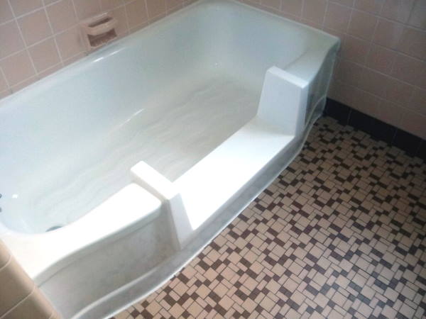 Advantages of tub cutouts | BILD: Bridgeway Independent Living Designs